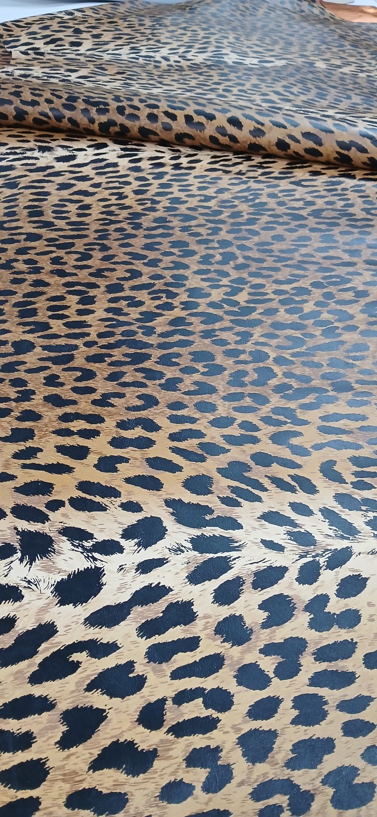 ITALIAN LEOPARD PRINT CALF SIDE 2/3OZ 20-26 FT – Yellowstone Custom Leather