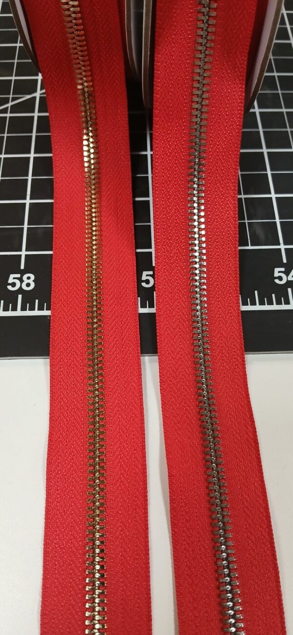 RED #5 METAL 2 WAY ZIPPER TAPE 5 METER SPOOL – Yellowstone Custom Leather